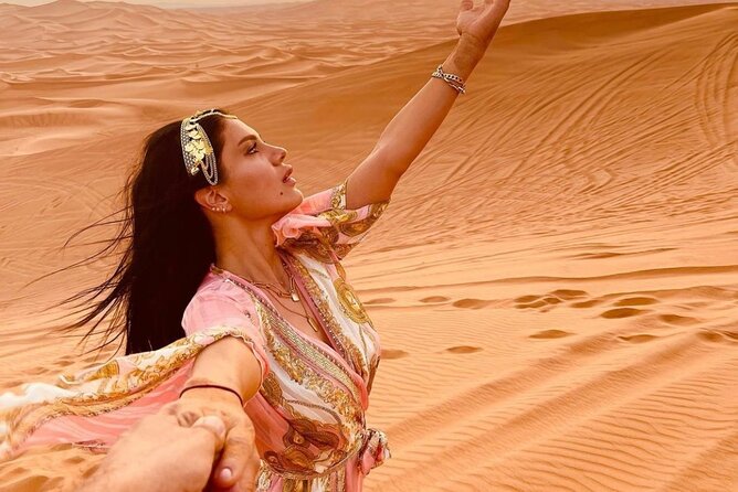 Classic Desert Safari, BBQ, 3 Shows, Camel Ride at Majlis Camp - FM Tours